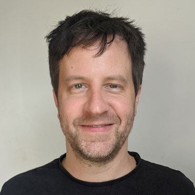 Can neural networks "think" in analogies?