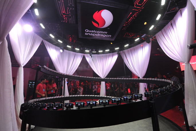 Snapdragon hosts consumer media event, unveils photobooth and ...
