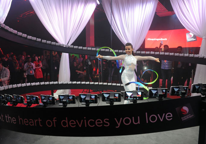 Snapdragon hosts consumer media event, unveils photobooth and ...